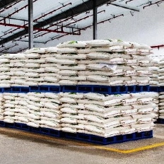 Juli's Rugged Automotive Racks: stackshelves